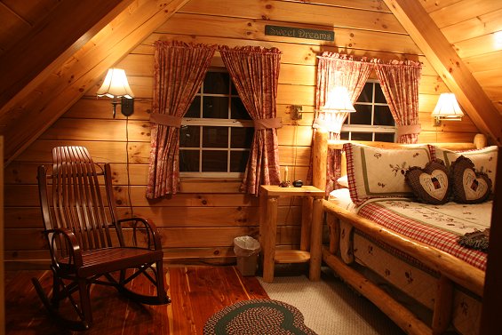 Loft Cabin By Ash Ridge Cabins