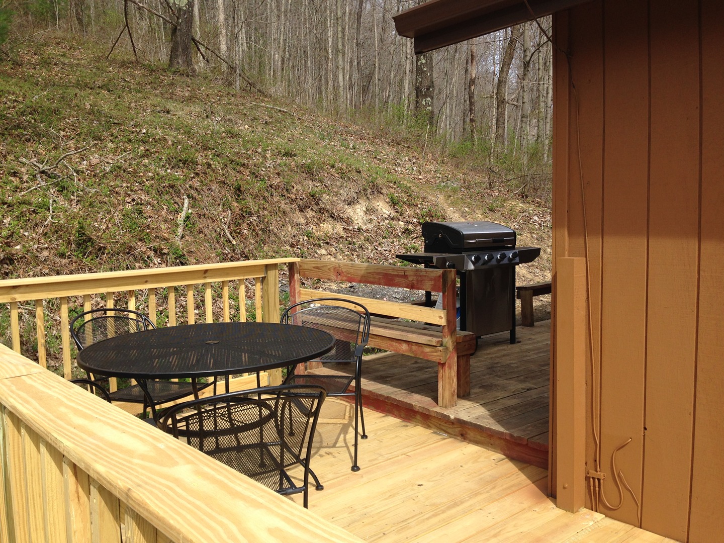 1st Choice Cabin Rentals - Hocking Hills Cottages and Cabins