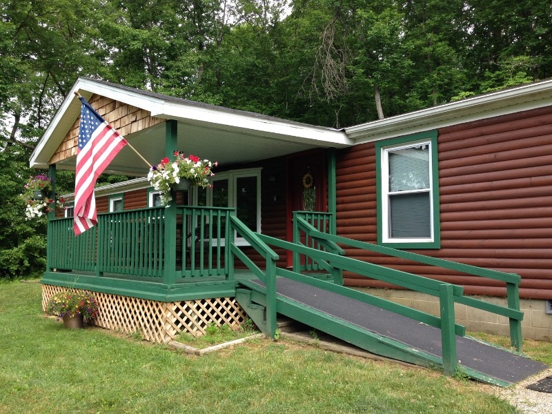 1st Choice Cabin Rentals - Hocking Hills Cottages and Cabins