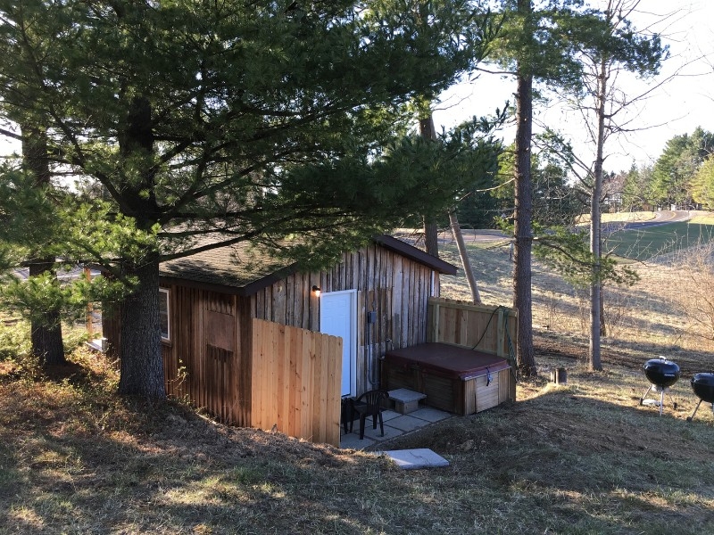 Fox Den by 1st Choice Lodging