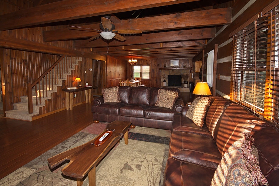 Grand Oak Cabin - Hocking Hills Cottages and Cabins